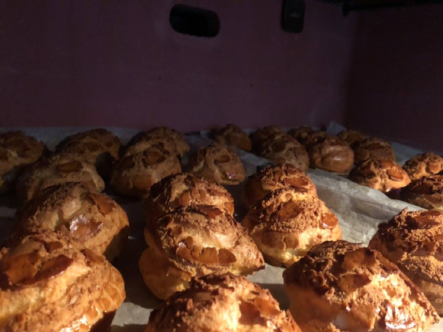 【Fuafua Chiffon】純生卡士達手工泡芙 (6入一盒) - 哈亞極品咖啡有限公司